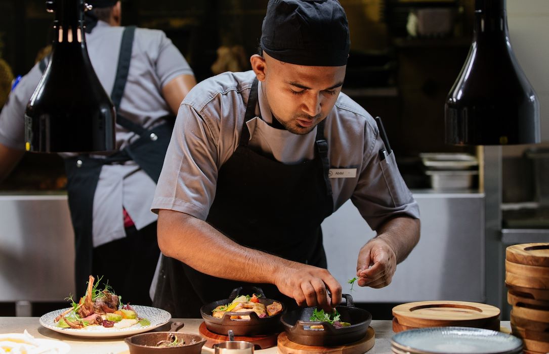 Restaurant in Fiji | Home | TATAVU GRILL & BAR